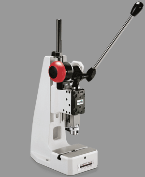 Toggle press and rack and pinion press from 1.6 kN to 22 kN